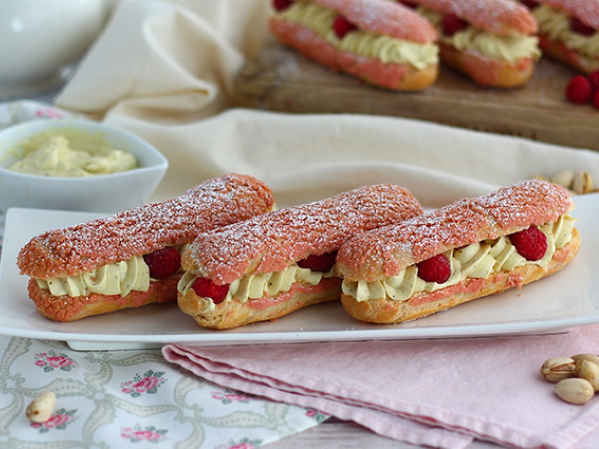 Recette d'éclairs pistache et framboise