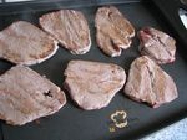 Emincé de boeuf à la plancha aux deux beurres - Recette Ptitchef