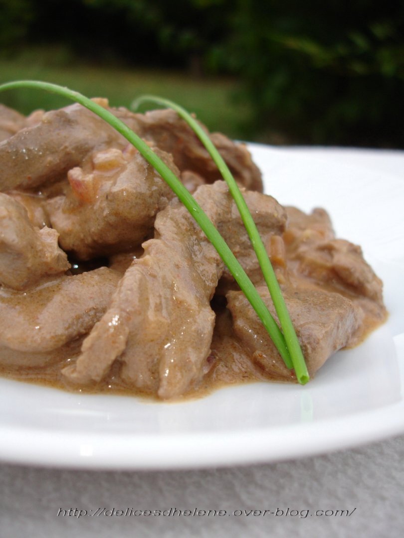 Recette de bœuf stroganov émincé savoureuse et rapide