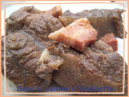 Recette d'estouffade de boeuf au vin rosé