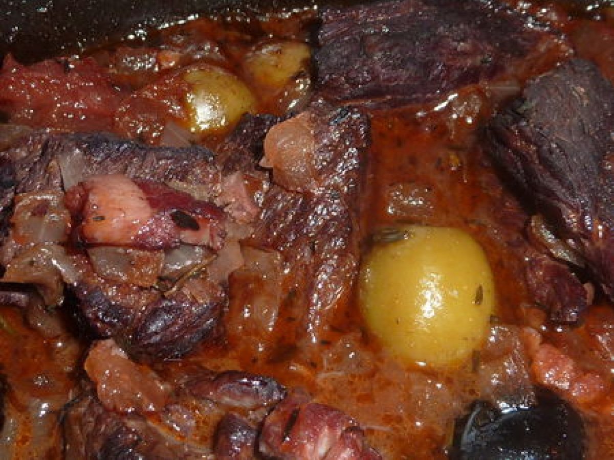 Recette d'estouffade de bœuf aux olives