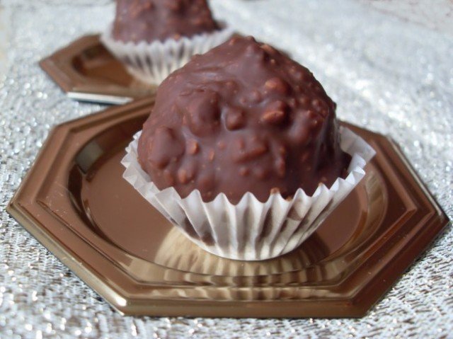 Recette maison de ferrero rocher délicieuse à essayer