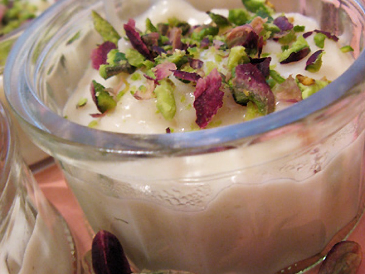 Recette de firni, crème afghane délicieuse à savourer