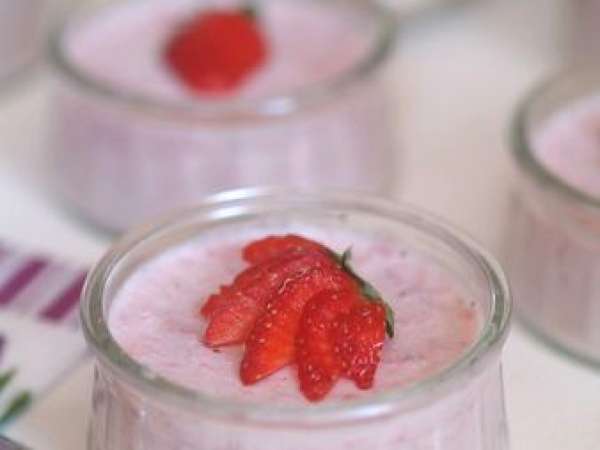 Recette de flan au lait et à la fraise + étiquette