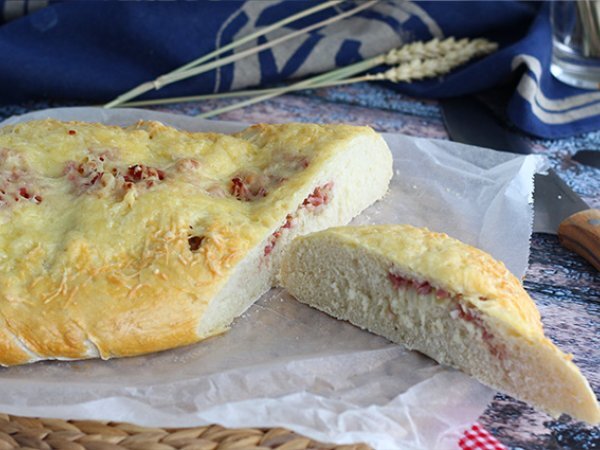 Recette de fougasse aux lardons et oignons maison