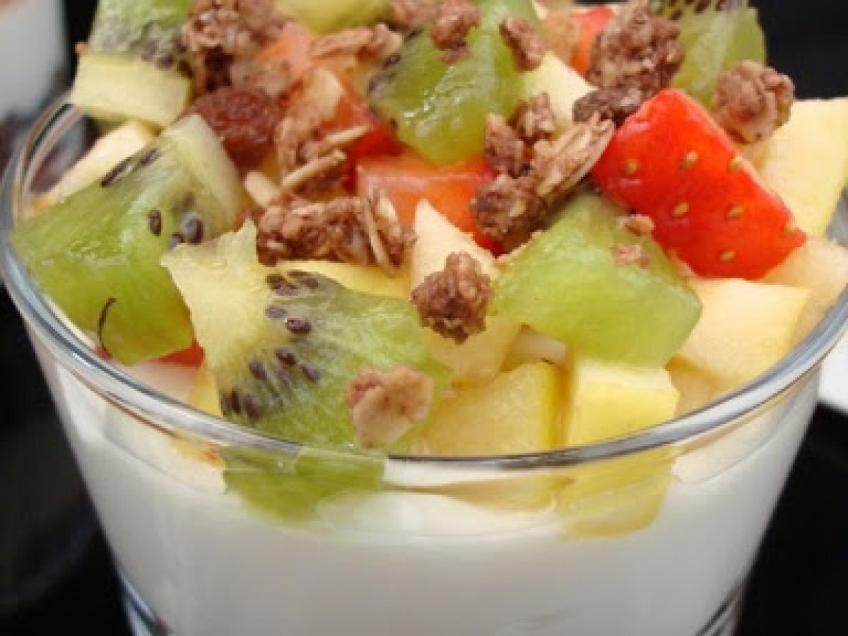 Recette de fromage blanc aux céréales et fruits frais