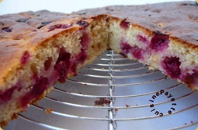 Recette de gâteau moelleux à la groseille