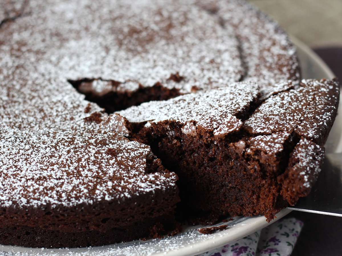 Gâteau au chocolat tout simple - Recette Ptitchef
