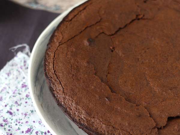 Gâteau au chocolat tout simple - Recette Ptitchef