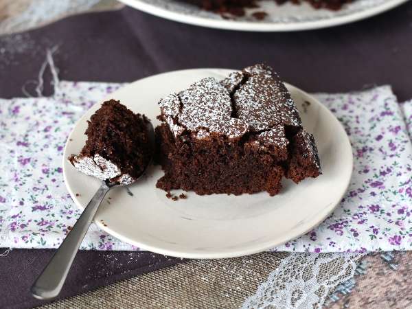 Gâteau au chocolat tout simple - Recette Ptitchef