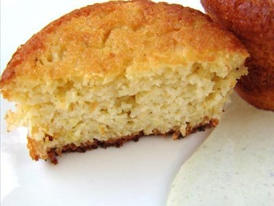 Gâteau de maïs à la crème de piment poblano