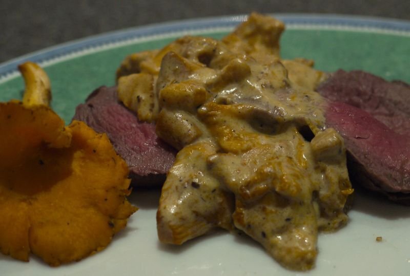 Recette : rôti de boeuf et sauce aux girolles
