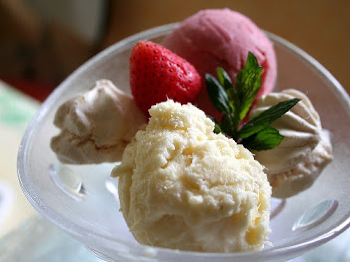 Glace aux fraises - glace fruits exotiques - Recette Ptitchef