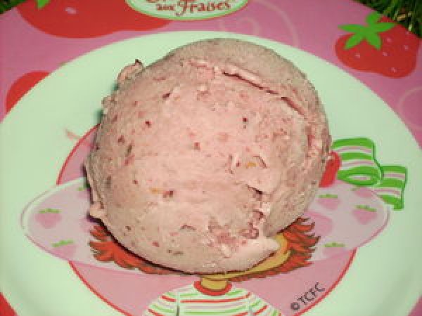 Recette de glace aux fruits rouges maison