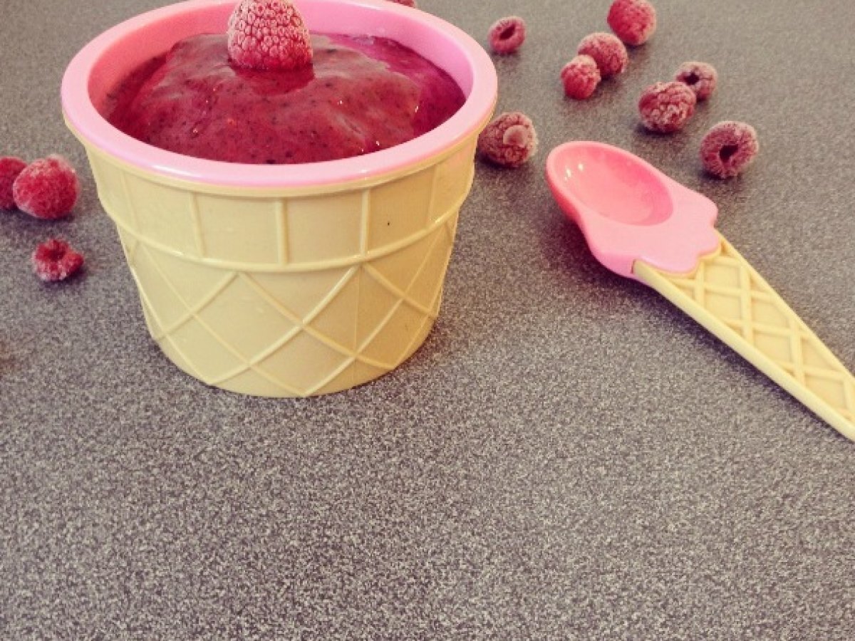 Recette de glace rapide aux fruits rouges