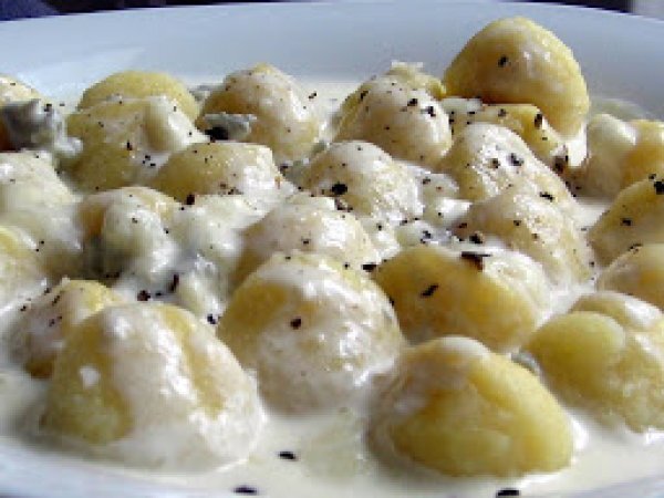 Recette de gnocchi aux quatre fromages savoureux