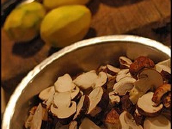 Goujonnette de st pierre aux cèpes et à la coriandre dans un beurre ...