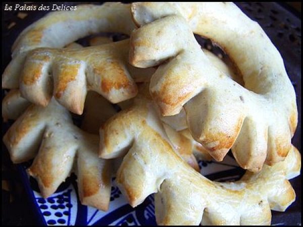 Recette de kaak d'oujda en étapes (biscuits marocains)