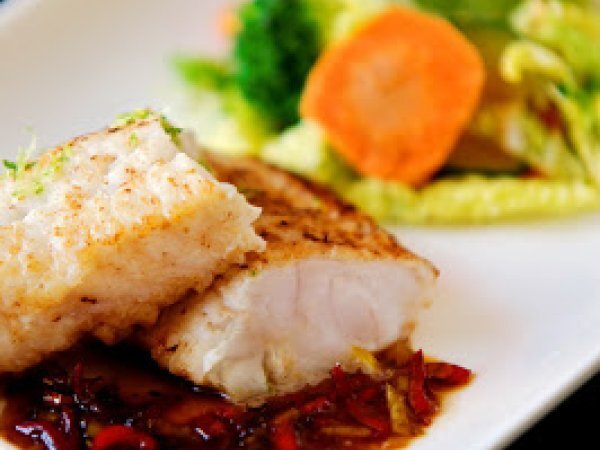 Recette de loup de mer mariné, lime et piments