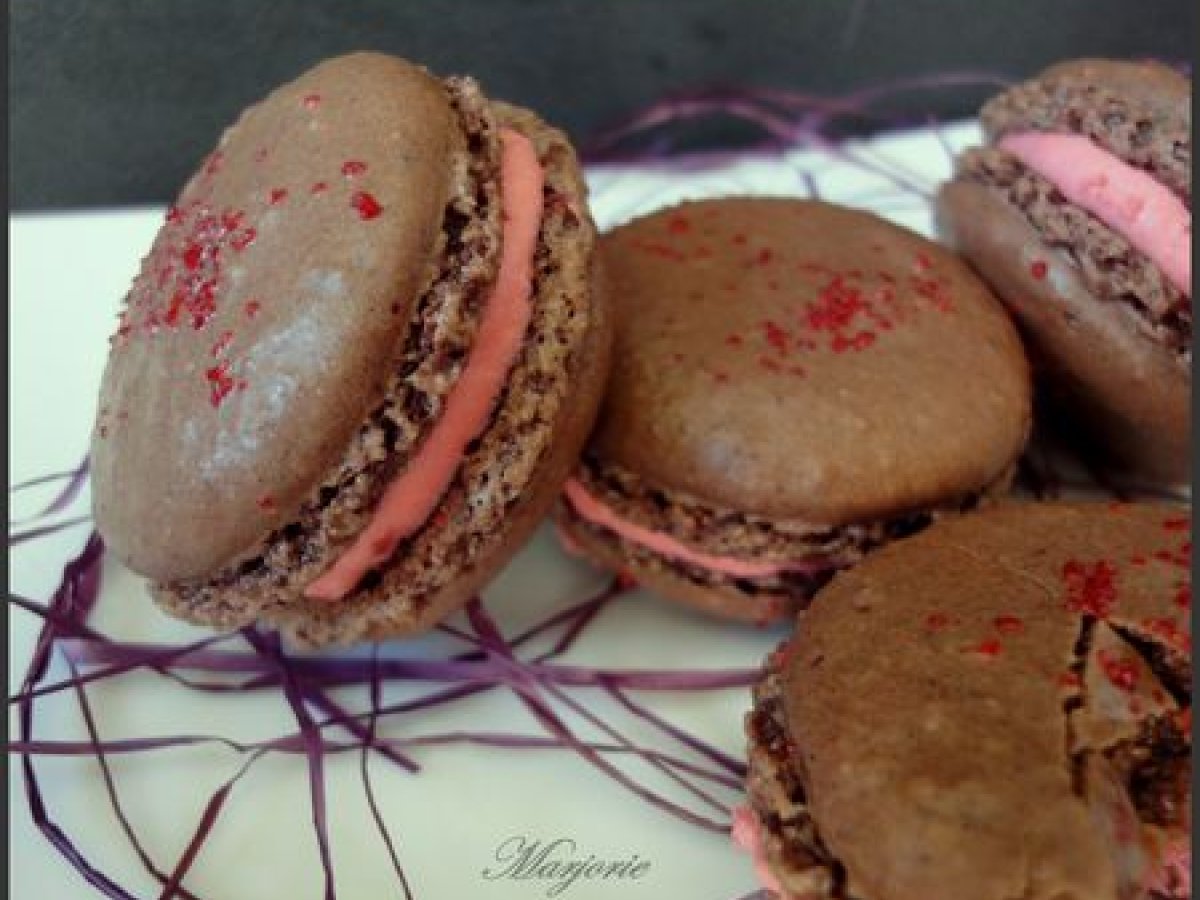 Recette macaron noisette framboise gelée framboise-litchi