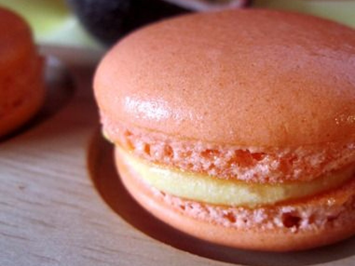 Macarons aux fruits de la passion - Recette Ptitchef