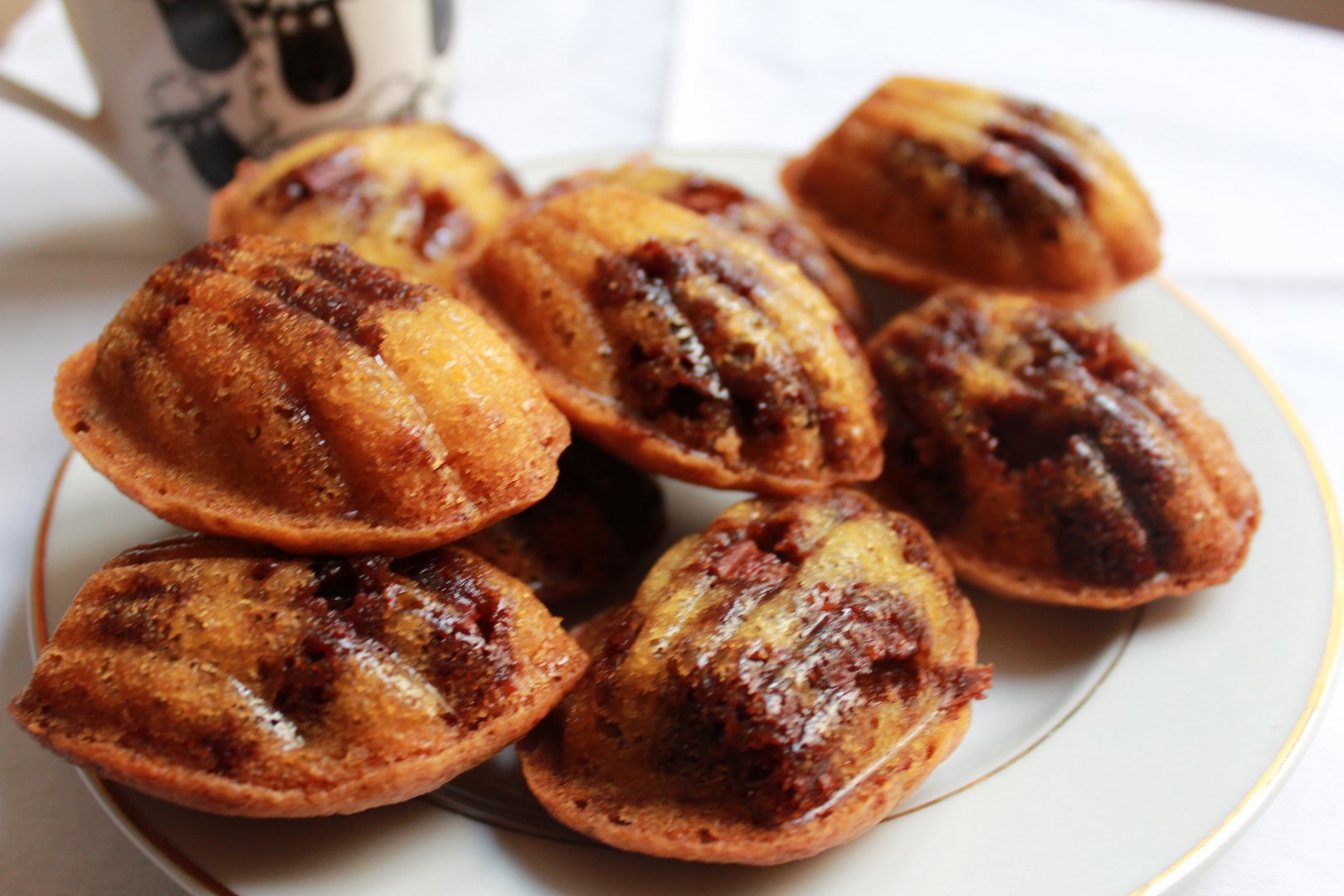 Madeleines aux éclats de chocolat au lait Madeleines aux éclats de chocolat au lait