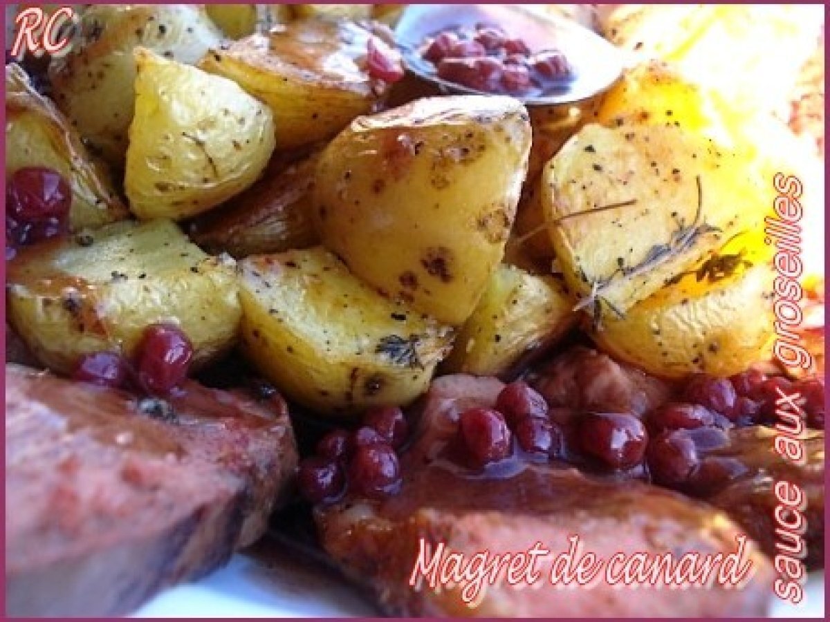 Recette de magret de canard, groseille et pommes au thym