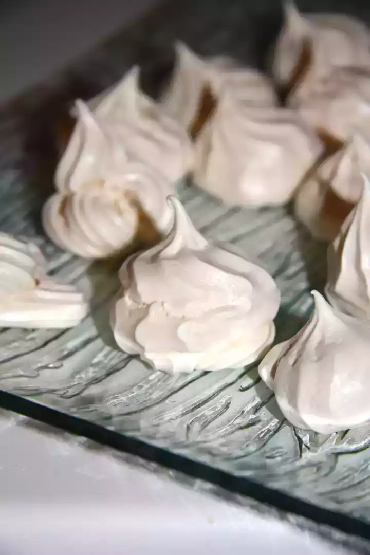 Recette de meringue légère et croustillante