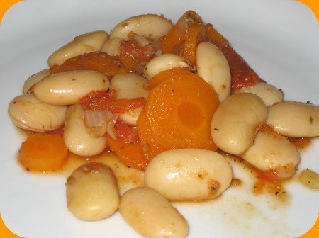 mijotée de haricots de soissons, tomates et carottes - Recette Ptitchef