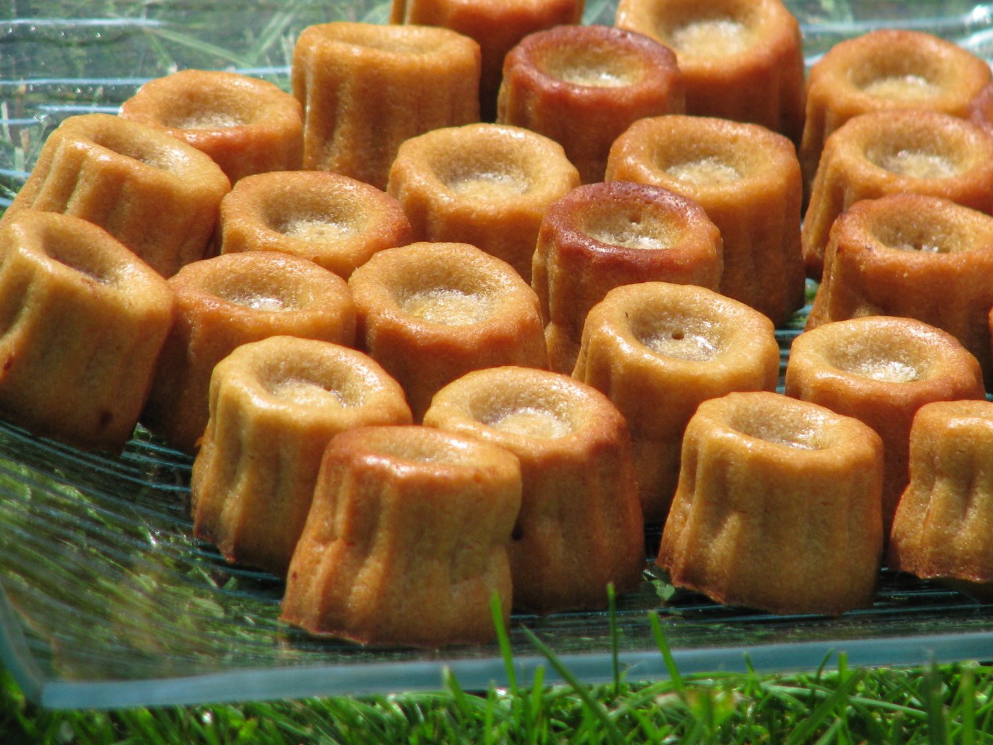 Recette de mini-cannelés à la noix de coco