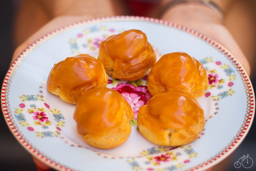 Recette de mini choux au caramel beurre salé