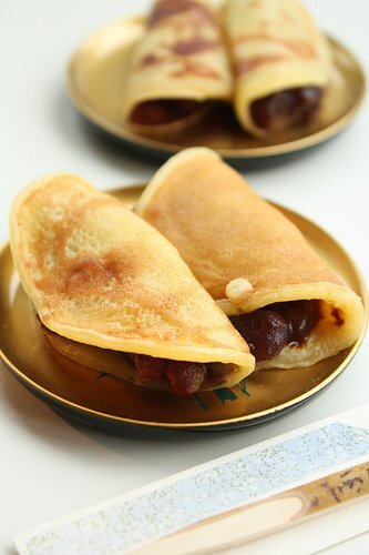 Recette : mini crêpes japonaises au riz et haricots rouges