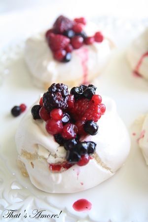Recette de mini pavlovas aux fruits rouges