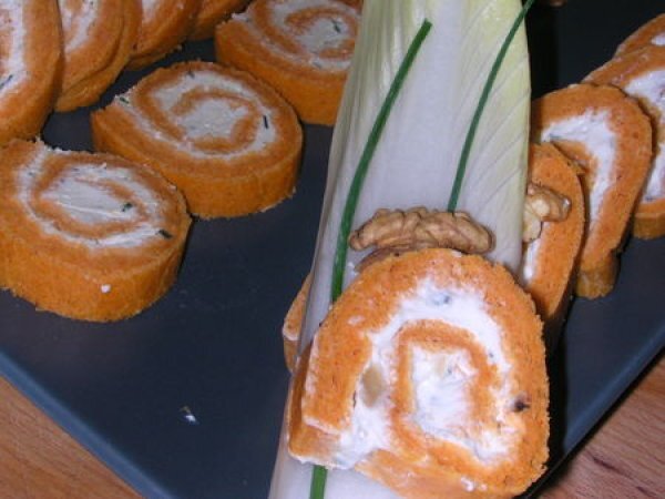 Recette de mini roulés salés aux deux fromages