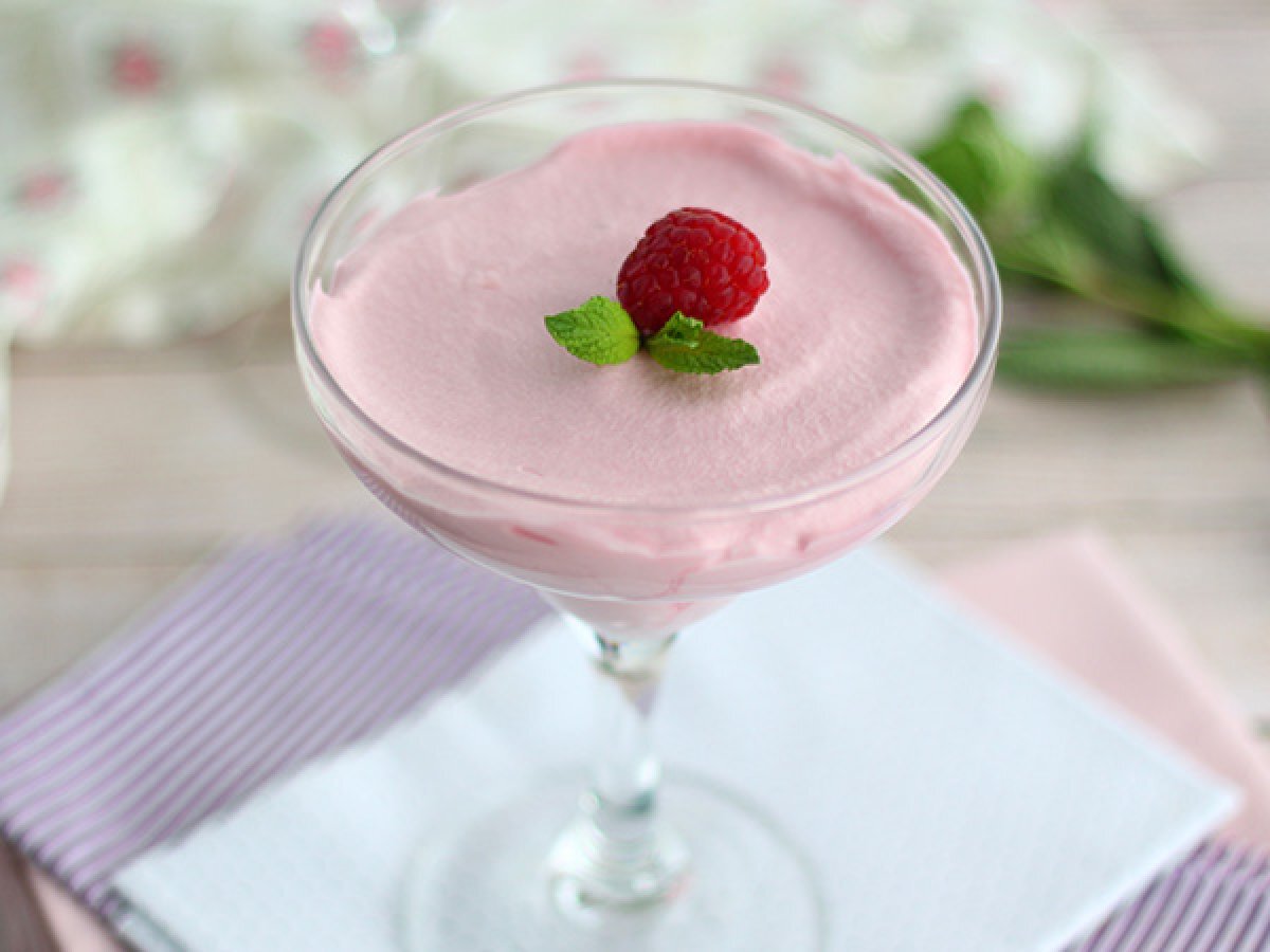 Recette de mousse de framboise facile et rapide