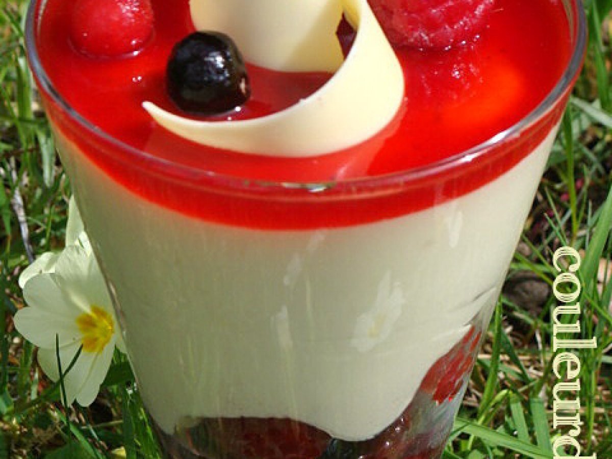 Recette de mousse de nougat aux fruits rouges