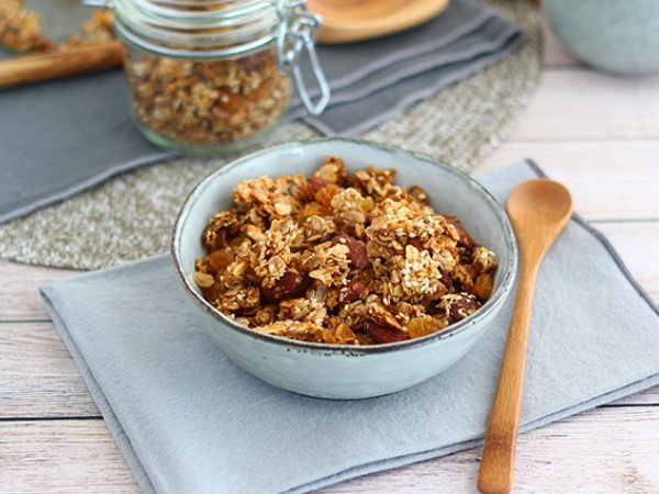 Recette de muesli et granola maison facile et sain