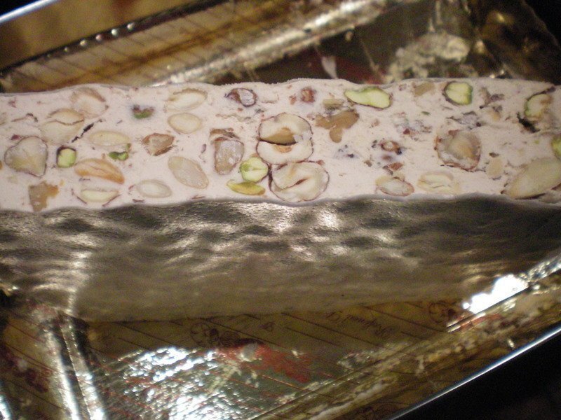 Recette de nougat blanc tendre et délicieux