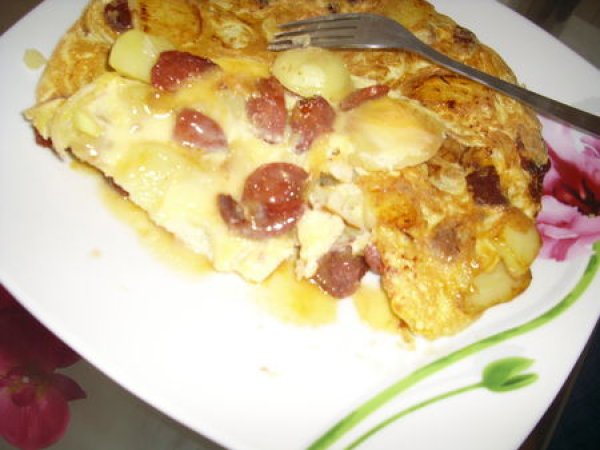 Omelette au suçuk - Recette Ptitchef
