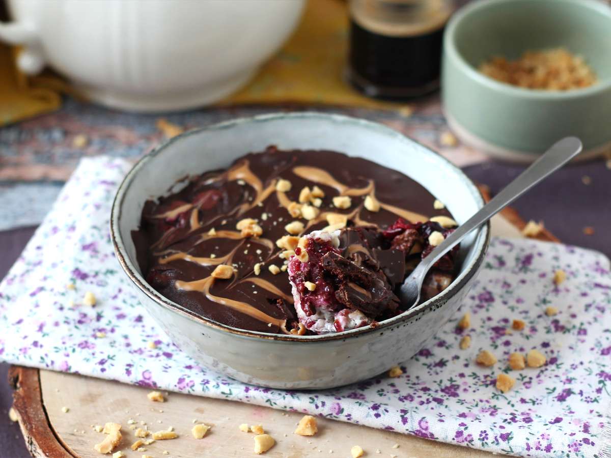 Recette d'overnight oats fruits rouges et chocolat