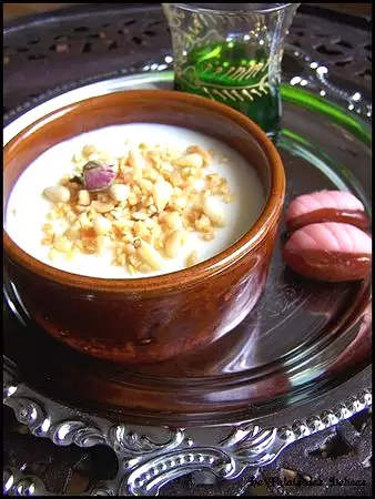 Recette de palouza, entremet au lait (algérie)