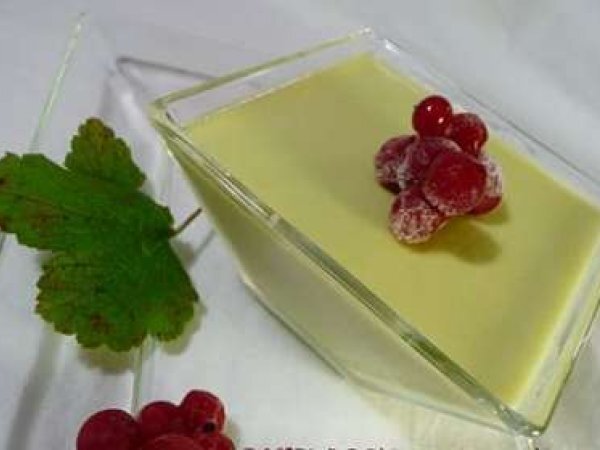 Recette de panna cotta au thé matcha délicieuse