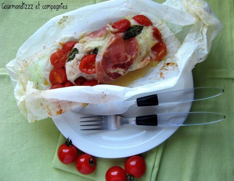 Papillote de poulet, tomate et mozzarella - Recette Ptitchef Papillote de poulet, tomate et mozzarella - Recette Ptitchef