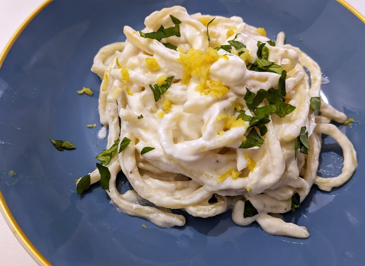 Pâtes à la ricotta et au citron, une recette acidulée et gourmande