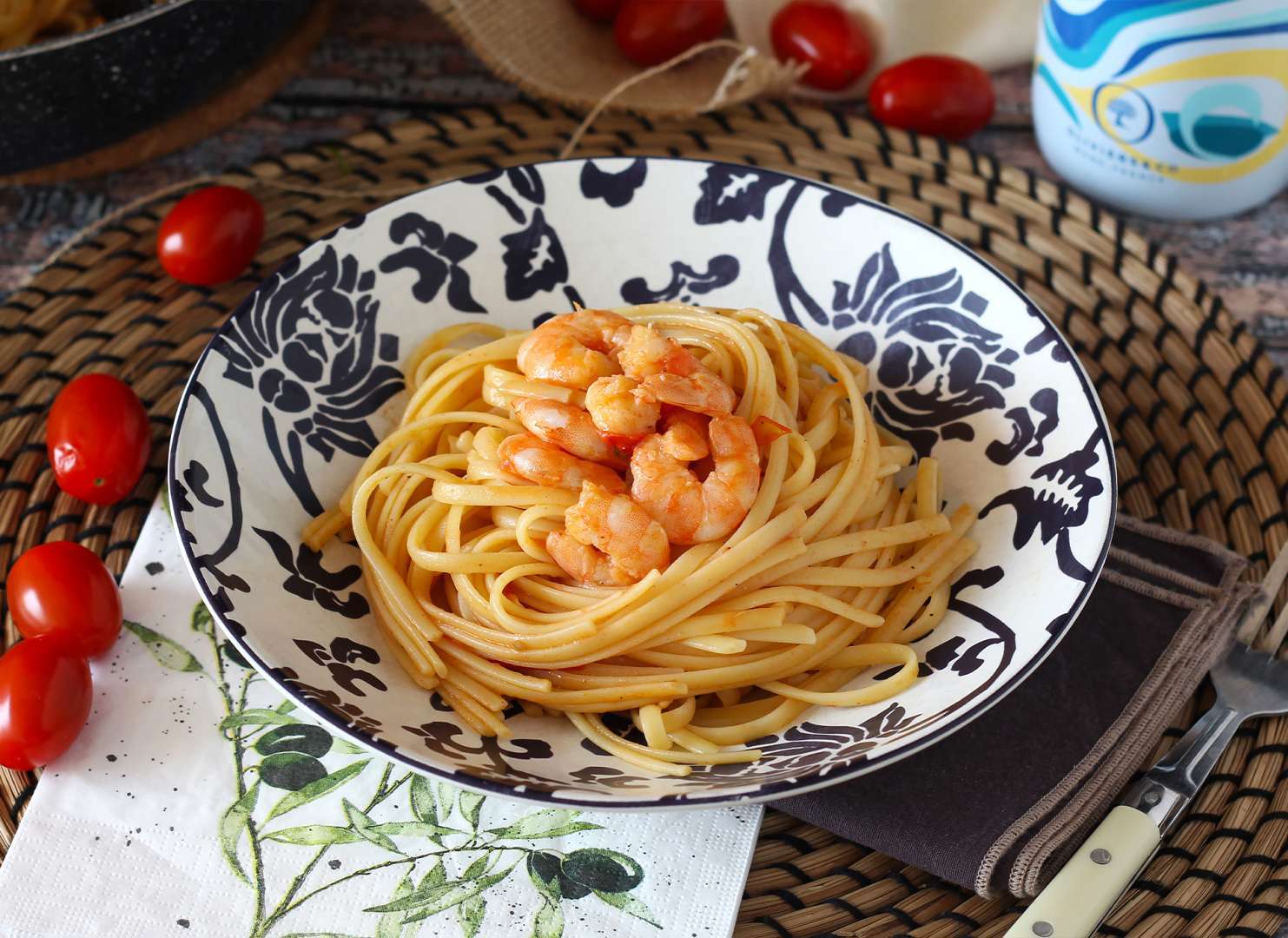Recette facile : spaghetti aux tomates et crevettes