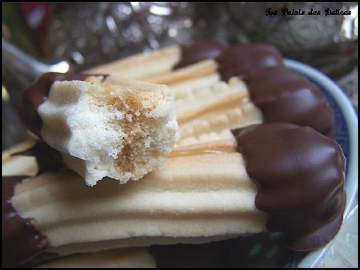 Recette de petits fours caramel et chocolat ultra sablés