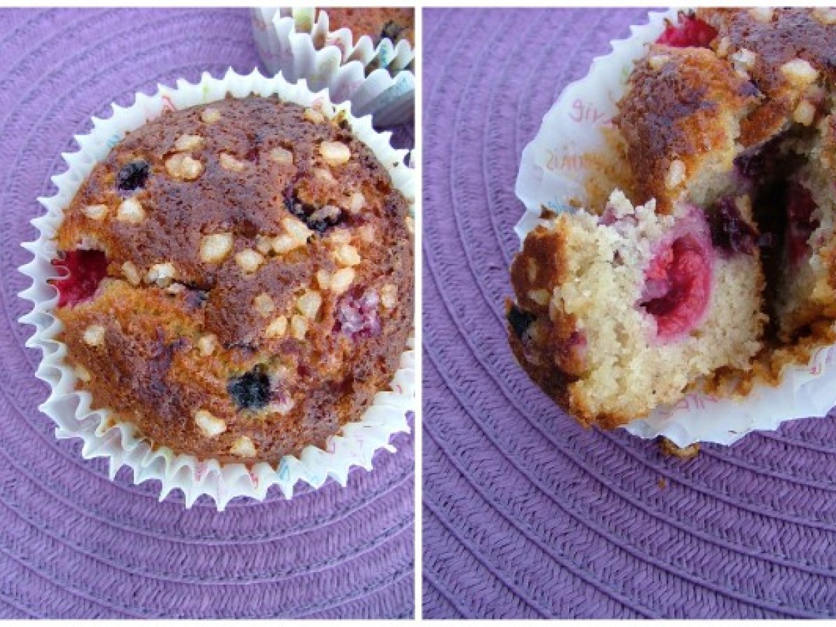 Recette de gâteaux moelleux bananes et fruits rouges