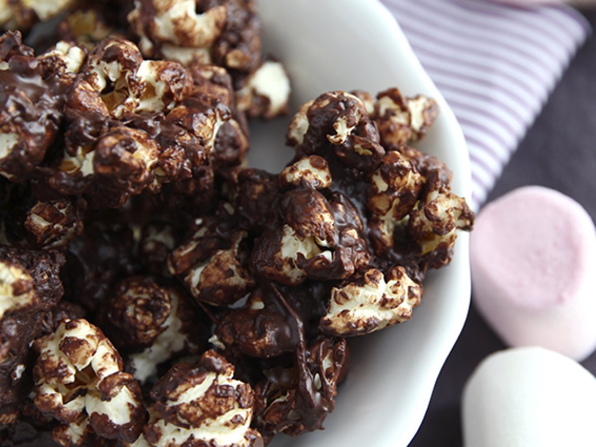 Recette de pop corn chocolat et marshmallows