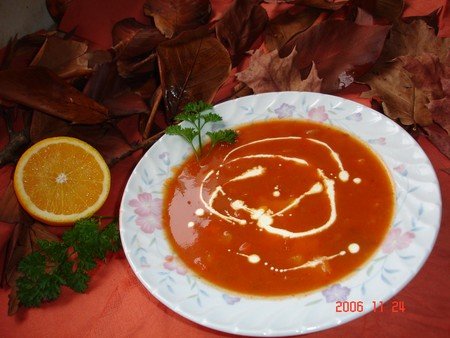 Recette de potage tomates et poivrons aux légumes