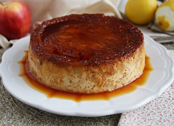 Recette de pudding pomme, croissant et caramel